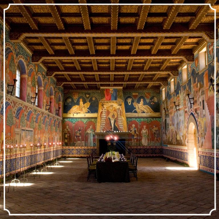 Castle Rooms: Medieval Great Hall, Towers, Chambers & More