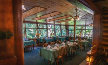 Patrick Creek Historic Lodge Stay at Six Rivers National Forest